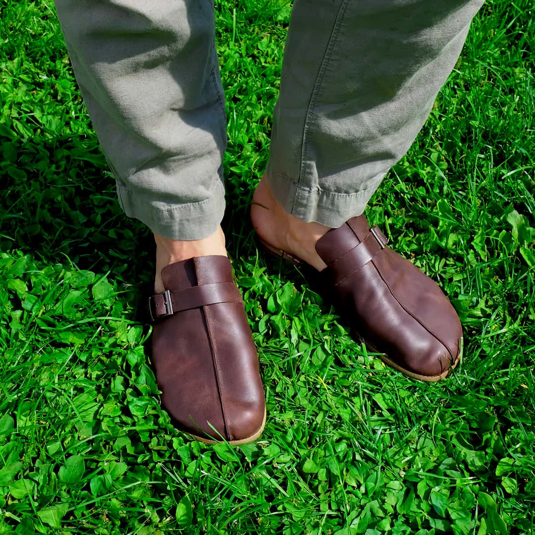 Grounding & Earthing Barefoot Clogs for Men