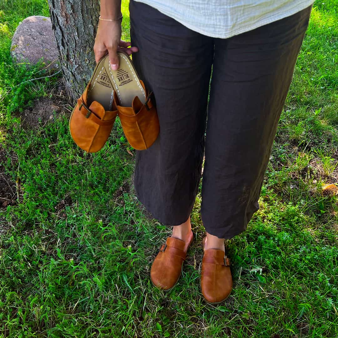 Grounding & Earthing Barefoot Clogs for Women